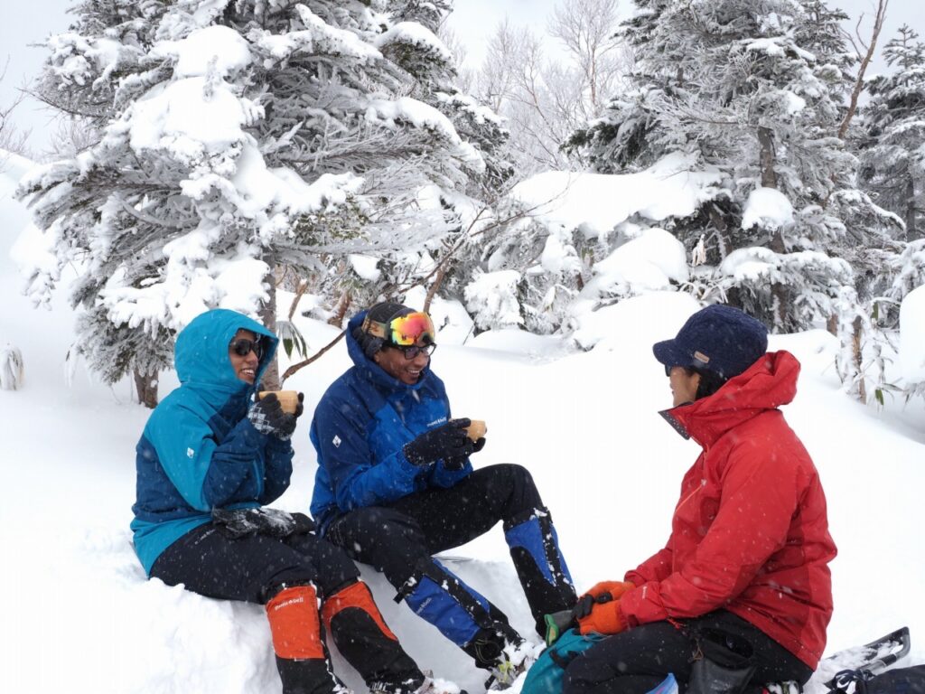 Snowshoe Hiking Tour in Shiga Kogen | Shiga Kogen Nature Conservation ...